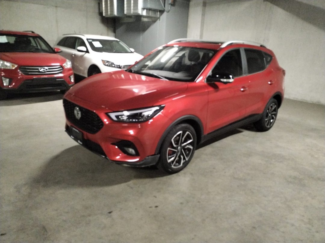 Mg Zs elegance red pack 2023 - Carone Group